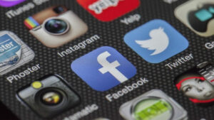 How to fix Facebook Not Loading Problem in 2023 (Updated)