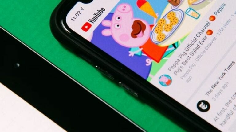 How To Get YouTube Pink in 2025? Ultimate Guide (Updated)
